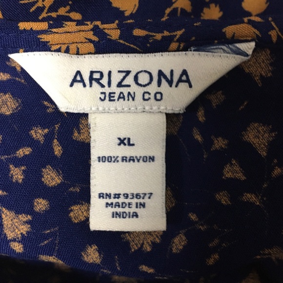 Arizona Jean Company | Tops | Two Arizona Jeans Company Crop Tops Xl ...